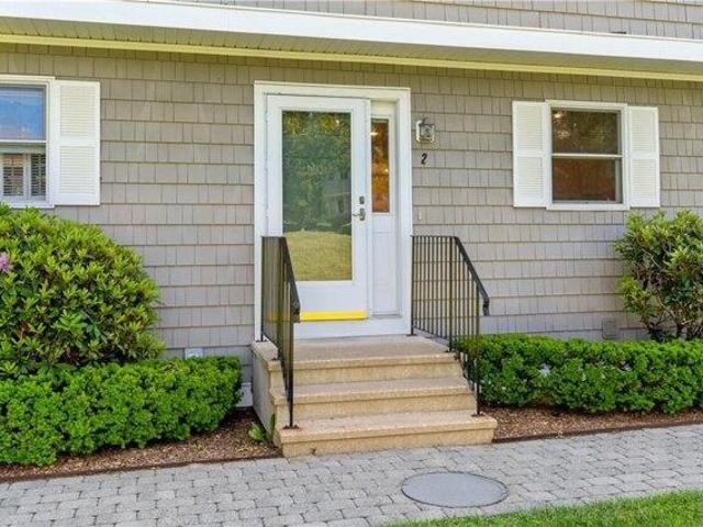 house with 2 bedroom, Tiverton RI ES103185068