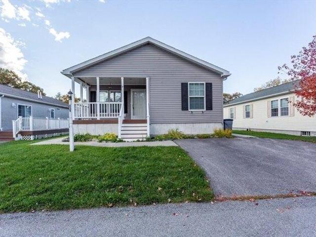 house with 2 bedroom, Tiverton RI ES105231610