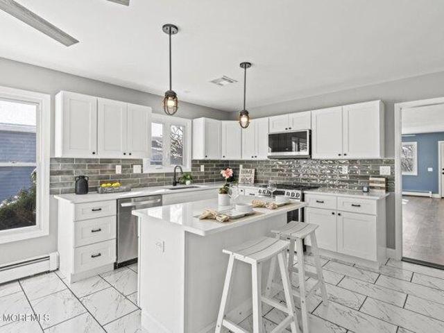 house with 2 bedroom, Toms River NJ DLS101627450