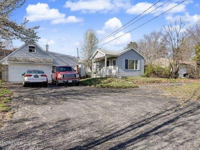 house with 2 bedroom, Toms River NJ DLS101631592