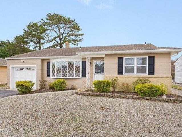 house with 2 bedroom, Toms River NJ DLS101632116