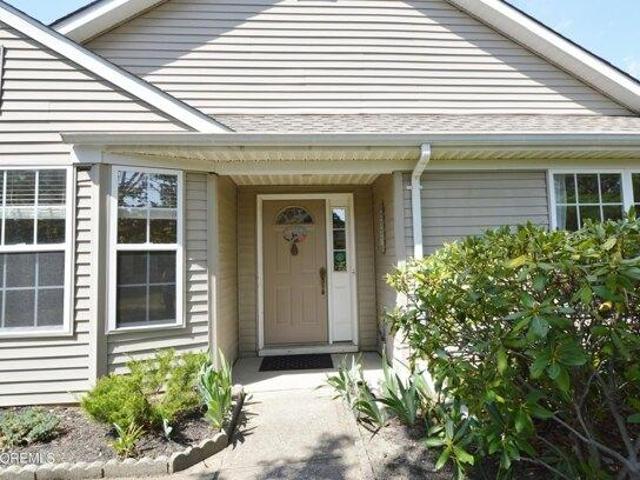 house with 2 bedroom, Toms River NJ DLS101747813