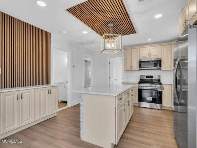 house with 2 bedroom, Toms River NJ DLS101782754