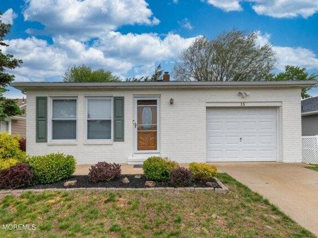 house with 2 bedroom, Toms River NJ DLS102281196
