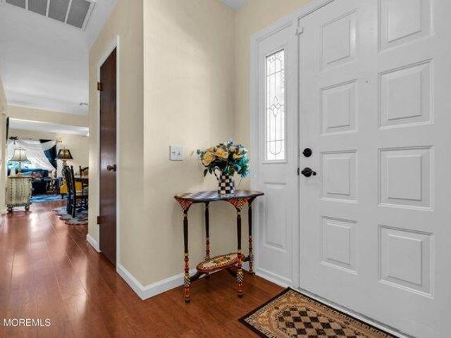 house with 2 bedroom, Toms River NJ DLS102281281