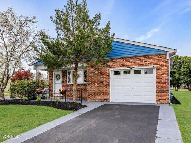 house with 2 bedroom, Toms River NJ DLS102282790