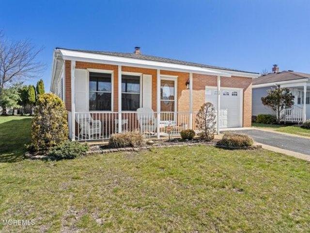 house with 2 bedroom, Toms River NJ DLS102284240