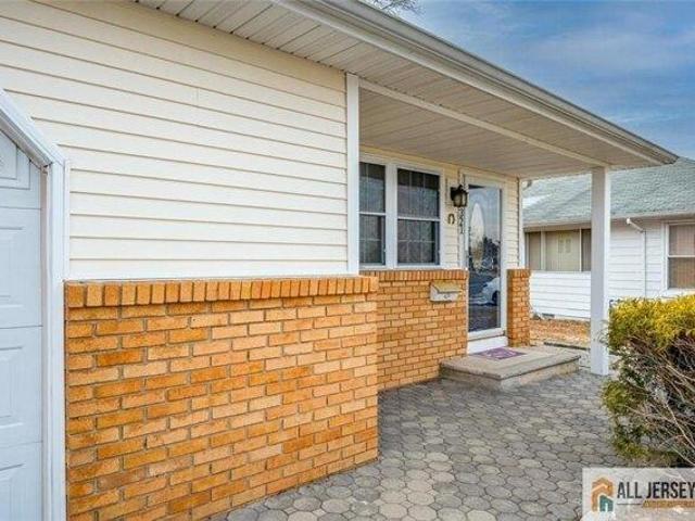 house with 2 bedroom, Toms River NJ DLS102778350