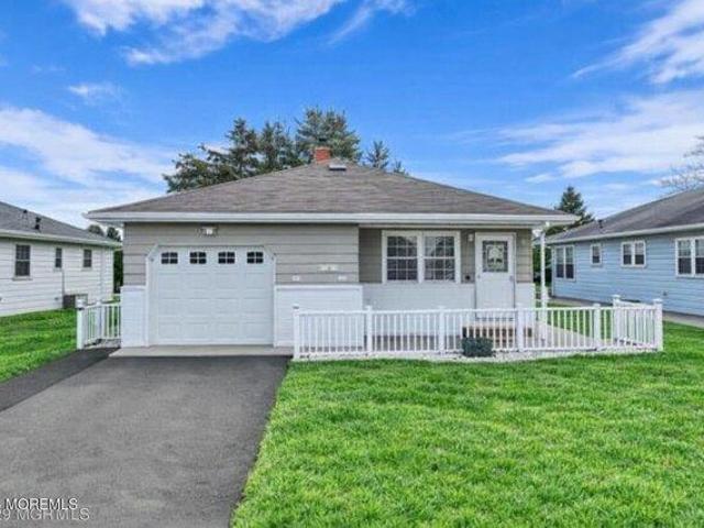house with 2 bedroom, Toms River NJ DLS102800565