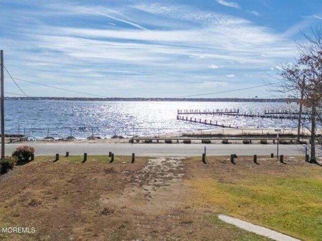 house with 2 bedroom, Toms River NJ DLS102800900