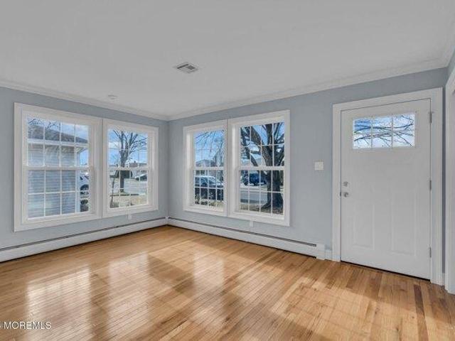 house with 2 bedroom, Toms River NJ DLS102828354
