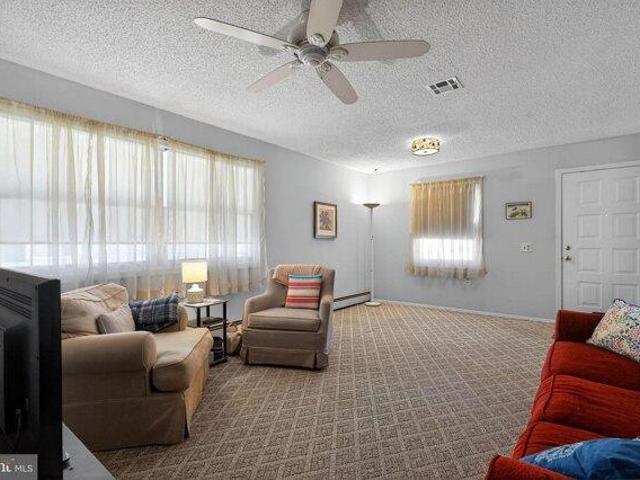house with 2 bedroom, Toms River NJ DS102799385