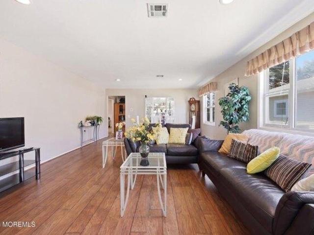 house with 2 bedroom, Toms River NJ DS102826601