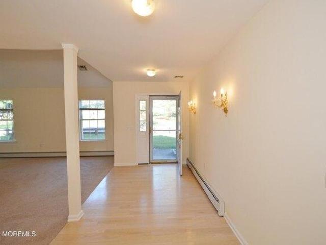 house with 2 bedroom, Toms River NJ ES105156471