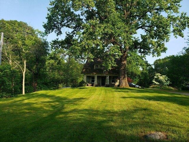 house with 2 bedroom, Topsfield MA ES105127497