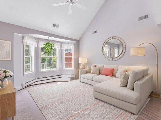 house with 2 bedroom, Topsham ME ES105105830