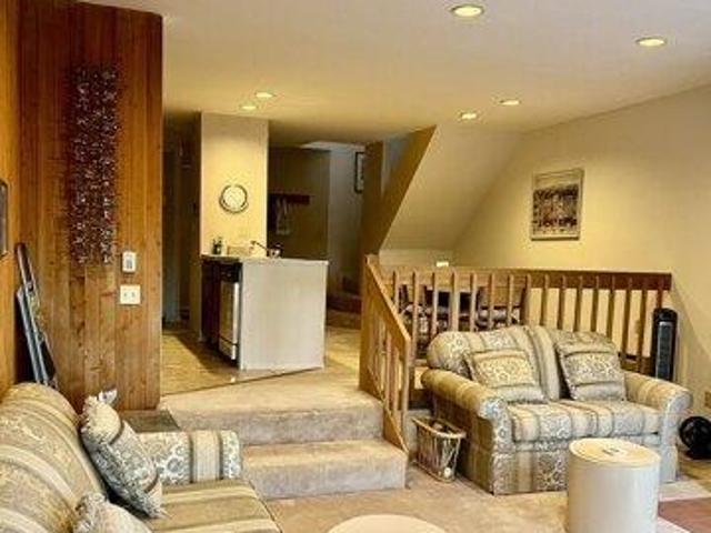 house with 2 bedroom, Torrington CT DLS101750740