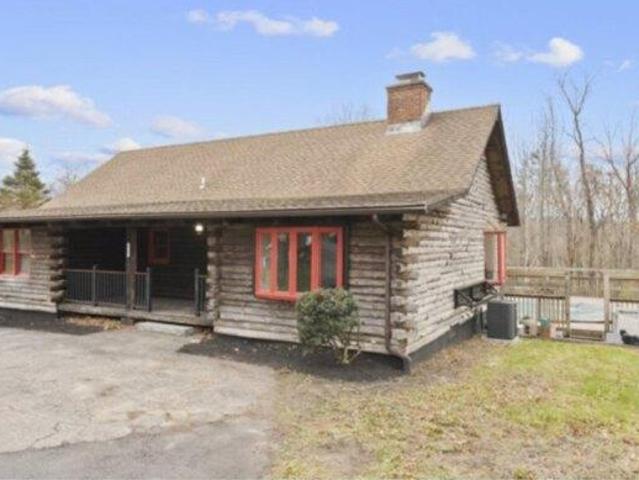 house with 2 bedroom, Torrington CT DLS101705428