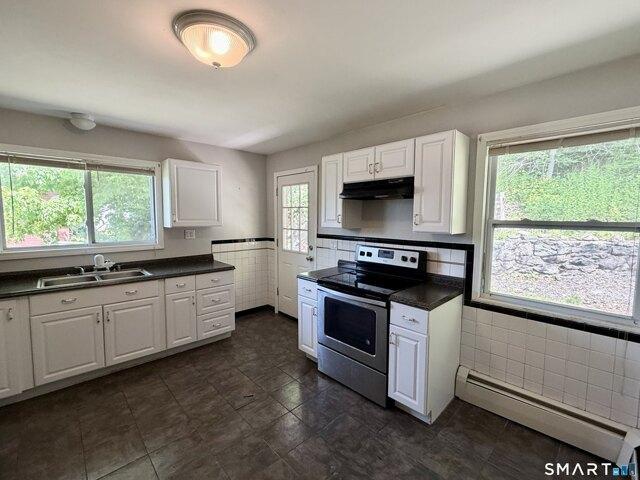 house with 2 bedroom, Torrington CT DLS102728059
