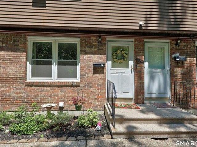 house with 2 bedroom, Torrington CT ES104236938