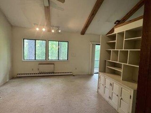 house with 2 bedroom, Torrington CT ES104263096