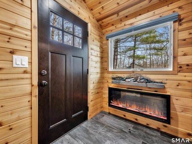 house with 2 bedroom, Torrington CT ES104296860