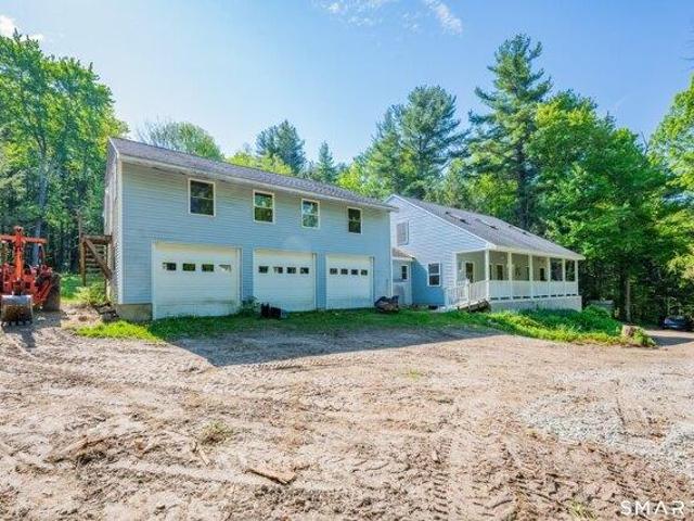 house with 2 bedroom, Torrington CT ES104480279