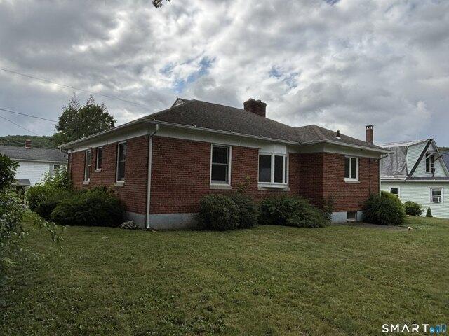 house with 2 bedroom, Torrington CT ES104920615