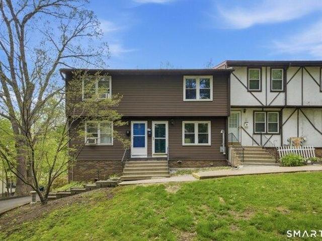 house with 2 bedroom, Torrington CT ES105140886