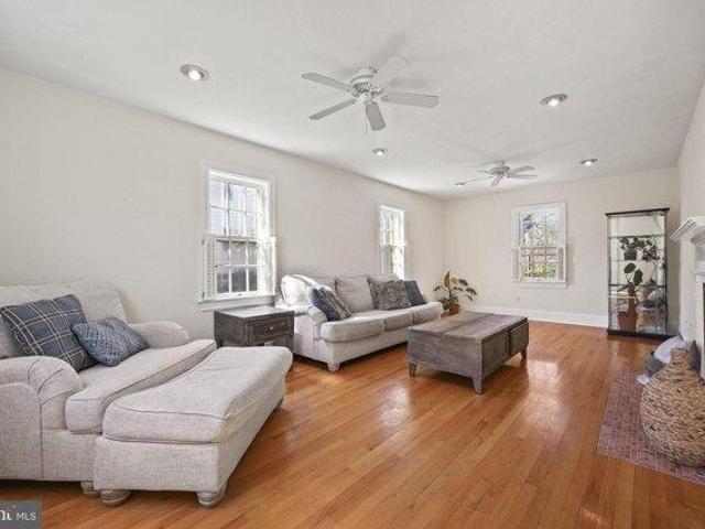 house with 2 bedroom, Trenton NJ DLS102282031