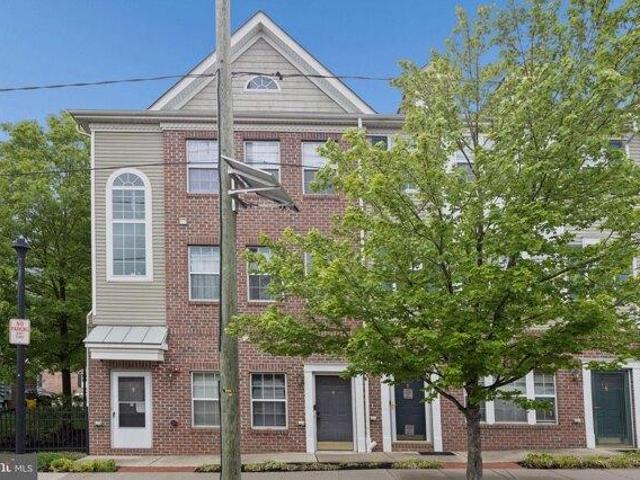 house with 2 bedroom, Trenton NJ DS102530091