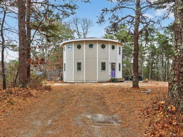 house with 2 bedroom, Truro MA DS104263329