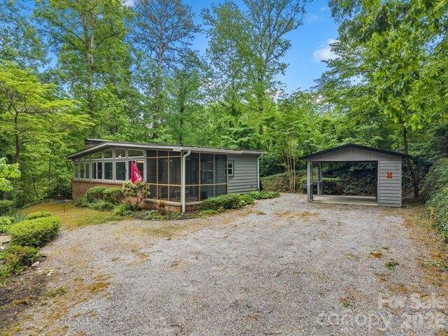 house with 2 bedroom, Tryon NC ES104899332