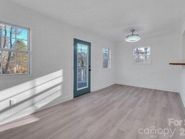 house with 2 bedroom, Tryon NC ES104907997