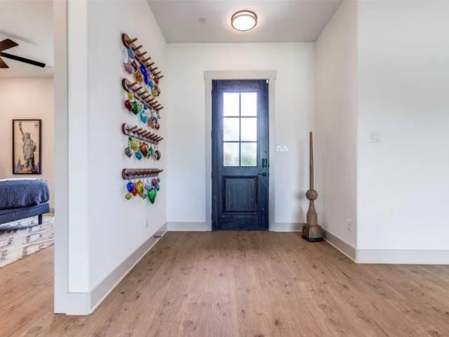 house with 2 bedroom, Tx Tx DS102702314