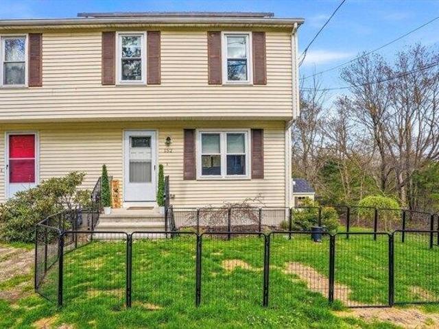 house with 2 bedroom, Uxbridge MA DS102960144