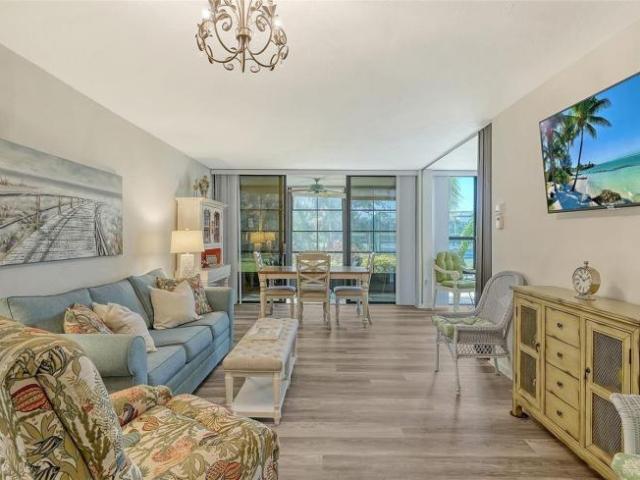 house with 2 bedroom, Venice FL DS102588072