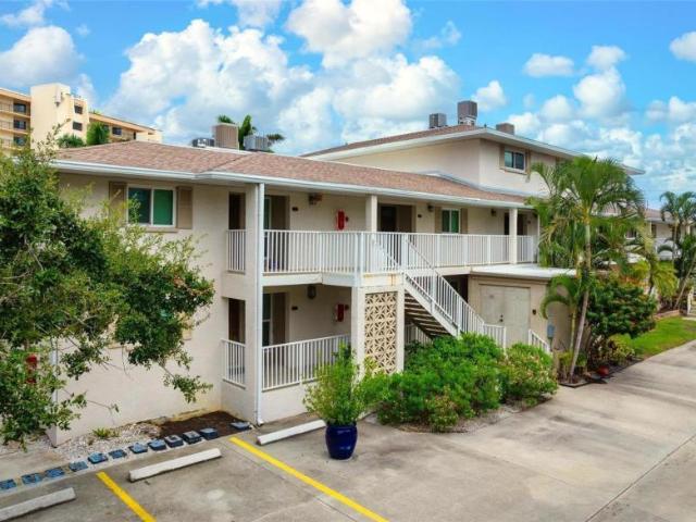 house with 2 bedroom, Venice FL DS102659609