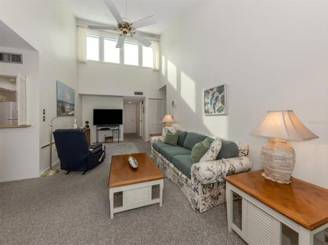 house with 2 bedroom, Venice FL DS102398595