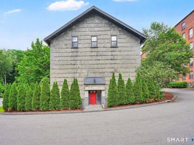 house with 2 bedroom, Vernon CT DS103966744