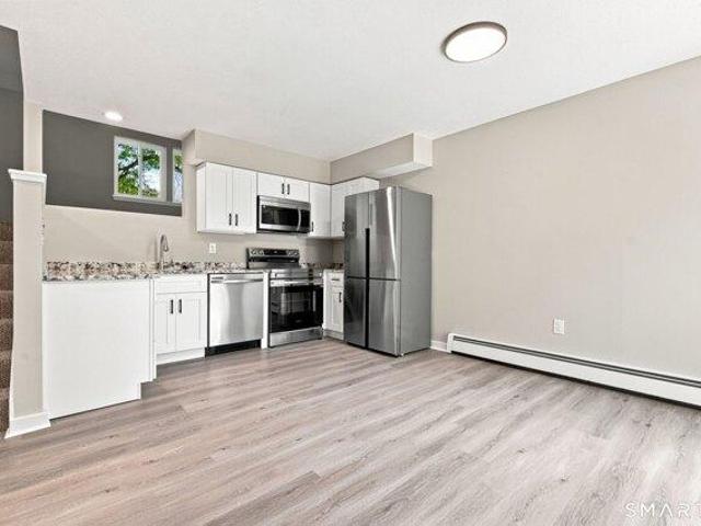 house with 2 bedroom, Vernon CT ES104116279
