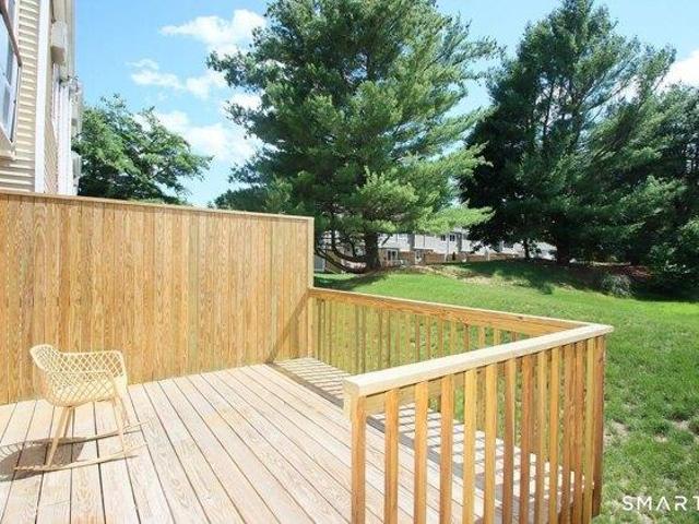 house with 2 bedroom, Vernon CT ES104236862