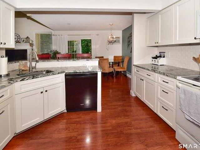 house with 2 bedroom, Vernon CT ES105143971