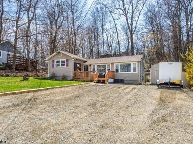 house with 2 bedroom, Vernon NJ DLS101799263