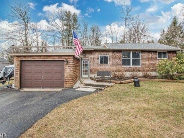 house with 2 bedroom, Vernon NJ DLS102258450