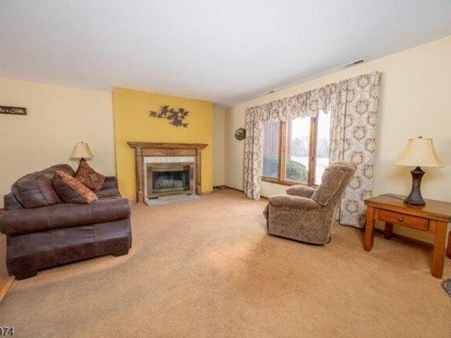 house with 2 bedroom, Vernon NJ DS102314146