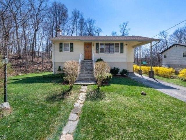 house with 2 bedroom, Vernon NJ ES103666970