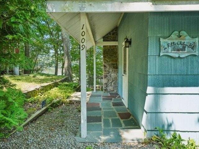 house with 2 bedroom, Vernon NJ ES104409371
