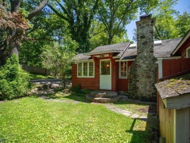 house with 2 bedroom, Vernon NJ ES104852852