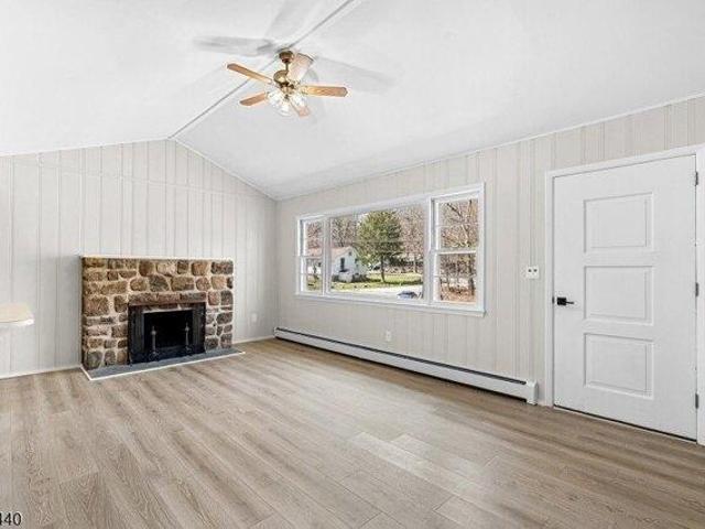 house with 2 bedroom, Vernon NJ ES105155861